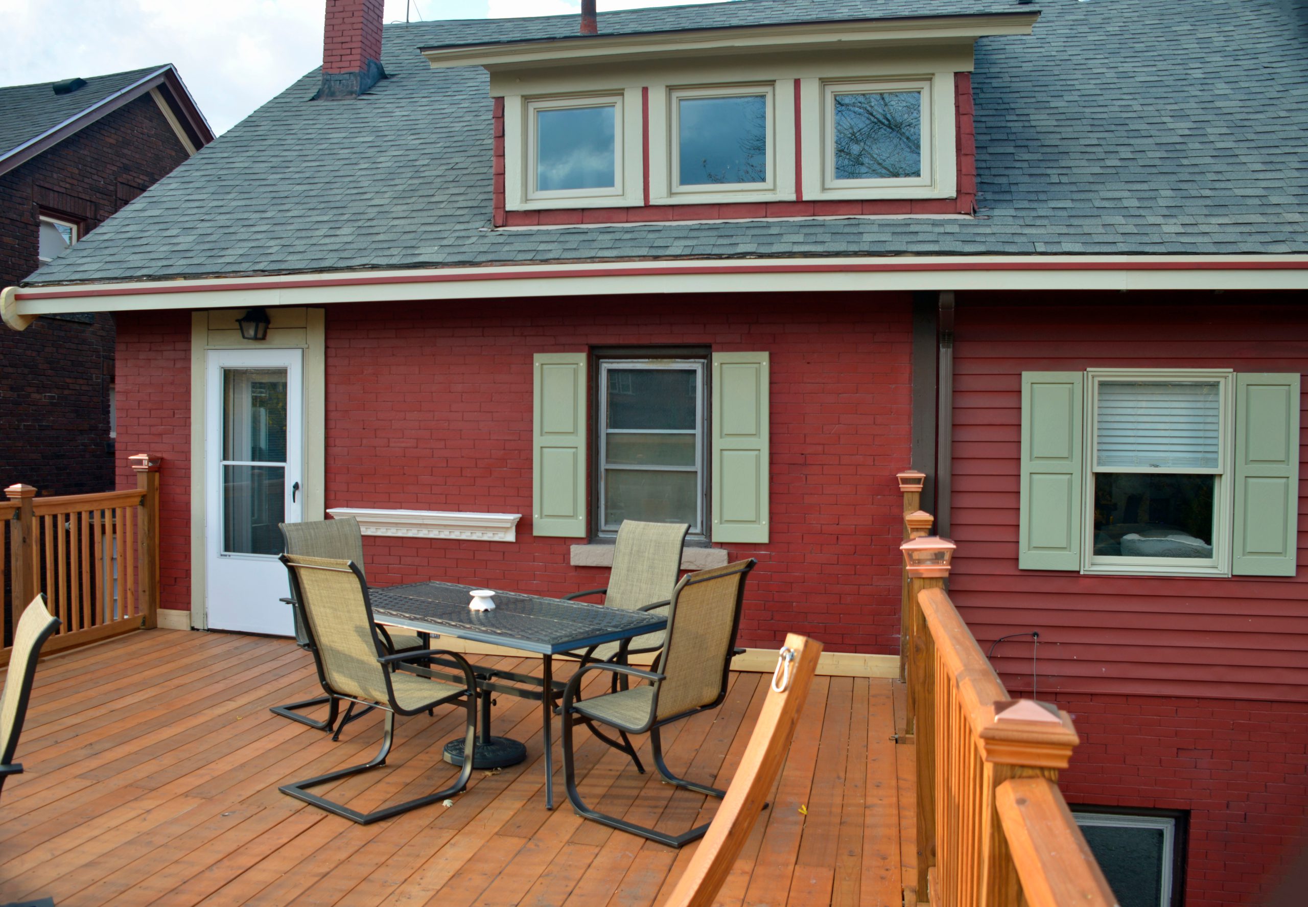 Urban Renewal: Converting Your Garage Into An Aesthetic Rooftop Retreat ...